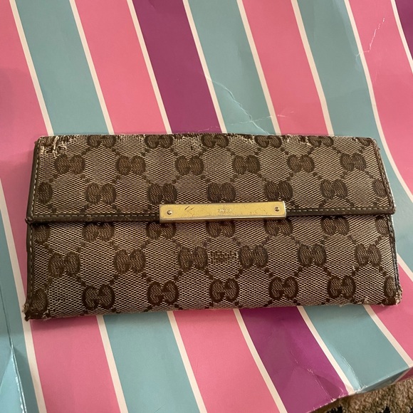 Gucci | Bags | Gucci Long Wallet | Poshmark